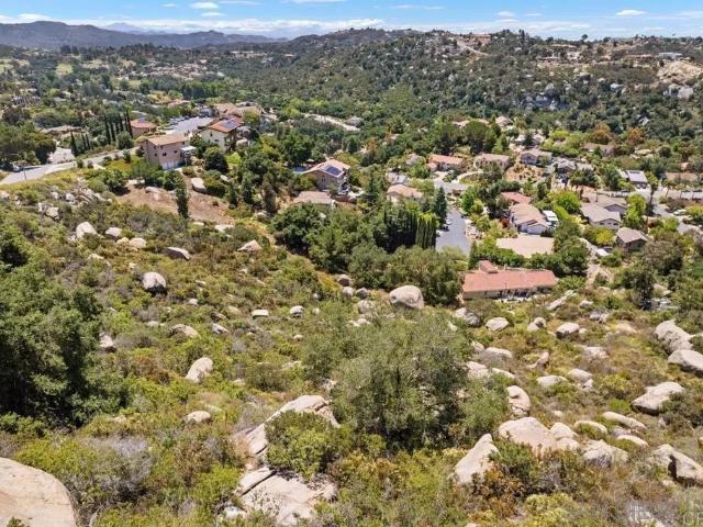 13 Sage Hill Way, Escondido, CA 92026 | MLS #260014