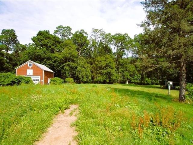 13 South St, Panama, NY 14767