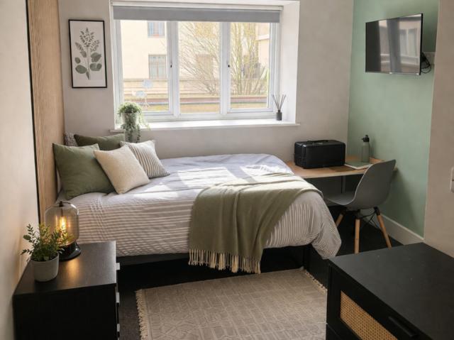 13 Small Street, Bristol BS1 3 bed flat to rent £1,018 pcm £235 pw