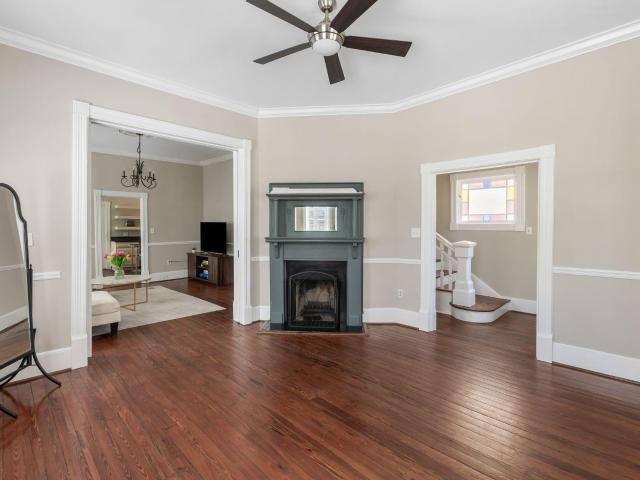13 Smith Place