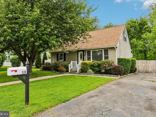 13 Spruce Avenue