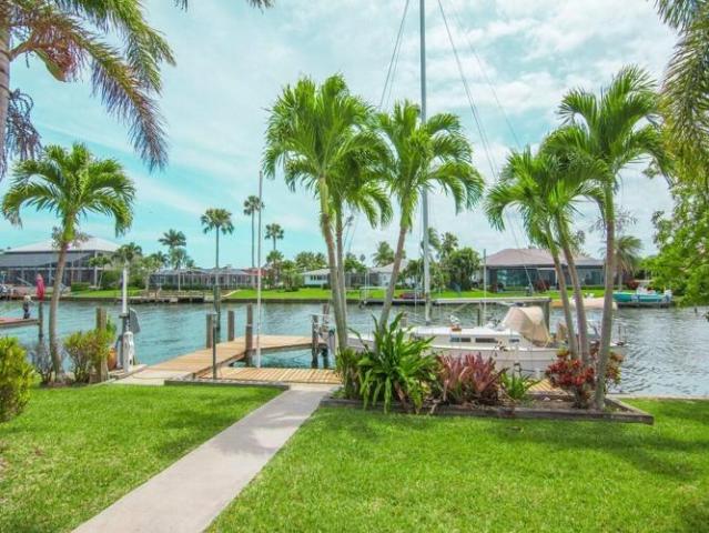 13 Starfish Dr, Vero Beach, FL 32960