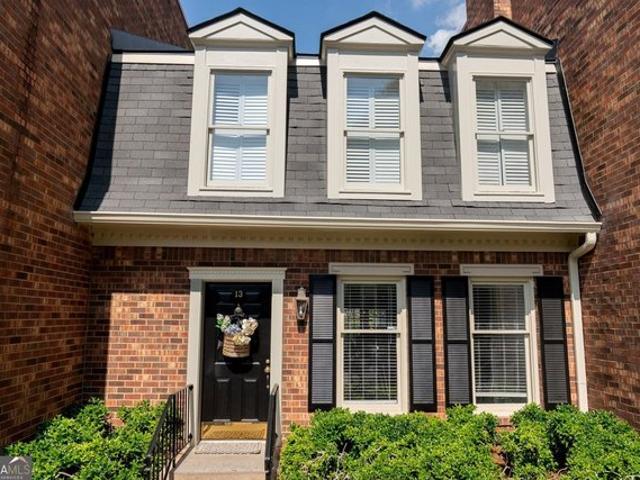 13 Stratford Hall Pl NE Unit 13, Atlanta, GA 30342
