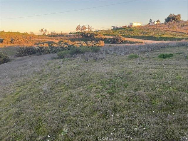 13 Sunburst, Paso Robles, CA 93446