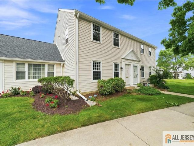 13 Sussex Way C