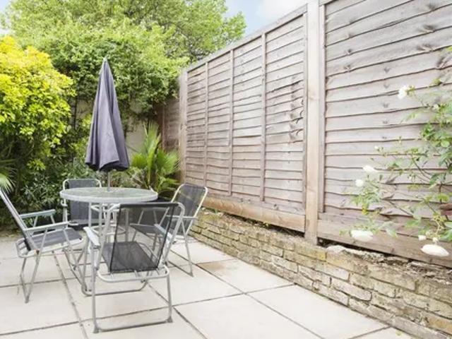 13a Victoria Cottages, London, TW9 3NW, United Kingdom | 2 bed townhouse for rent #167476383 | Rentberry
