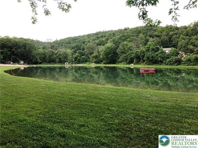 13F Windsor Rd, Kunkletown, PA 18058