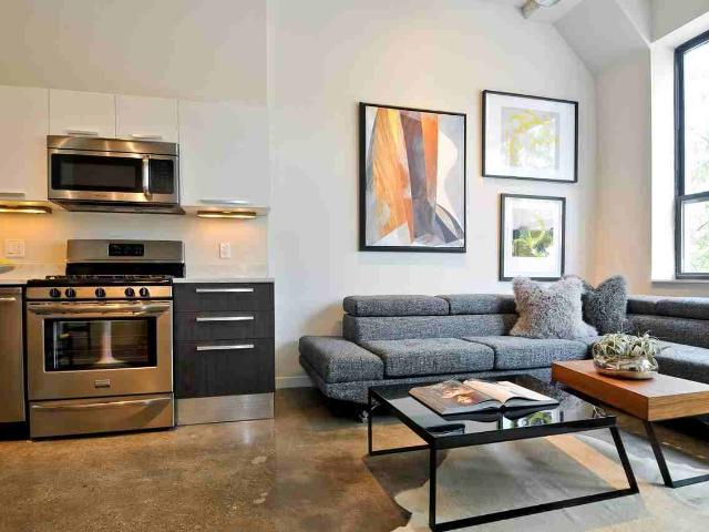 13thirteen Randolph Street Lofts 2 Bedroom Apartment for Rent at 1313 W Randolph St, Chicago, IL 60607 Near West Side