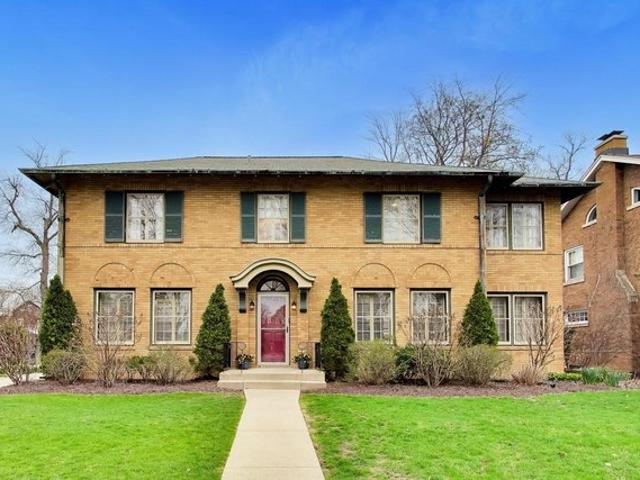 10041 S Hoyne Ave, Chicago, IL 60643