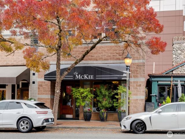 10042 Main Street # 203