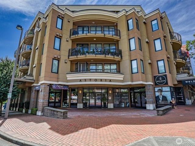 10047 Main St Apt 206, Bellevue, WA 98004
