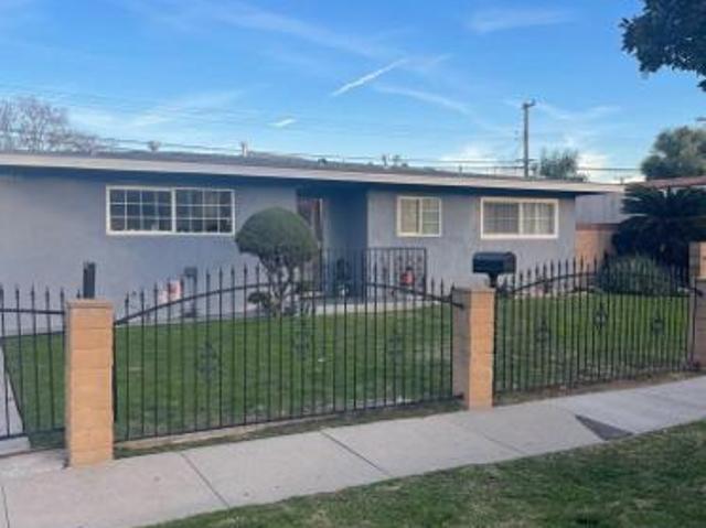 10044 Carmenita Rd, Whittier, CA 90605