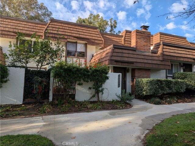 10044 Larwin Ave Unit 3, Chatsworth, CA 91311