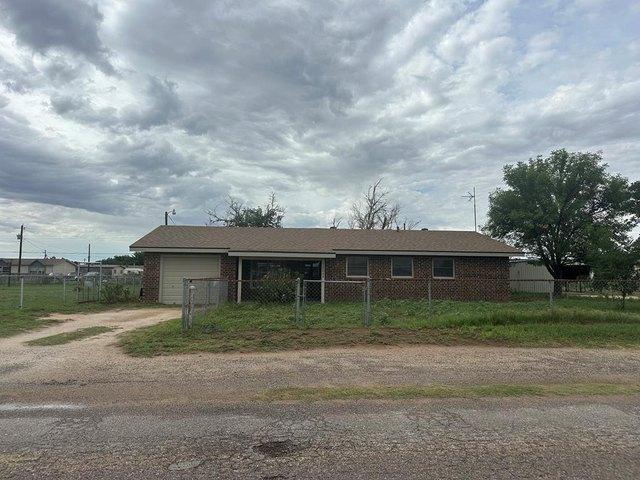 10045 W Bradley Dr, Odessa, TX 79764