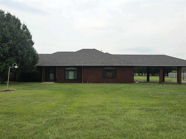 10048 SE Bishop Rd, Lawton, OK 73501