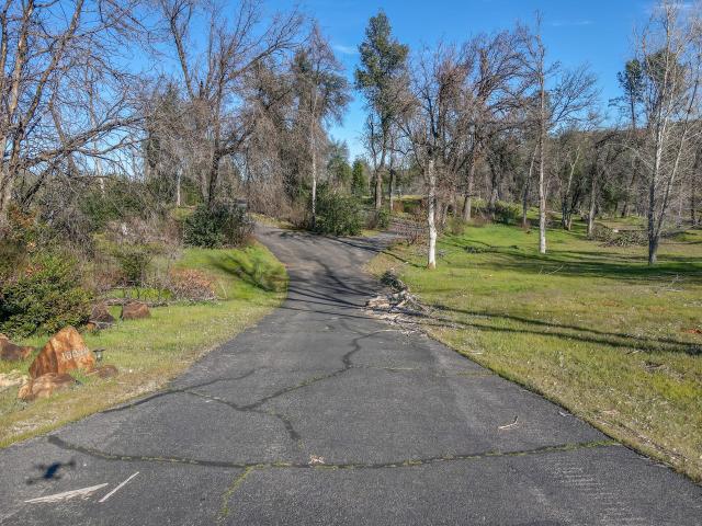 10049 Tilton Mine Rd, Redding, CA 96001 | MLS #26 847