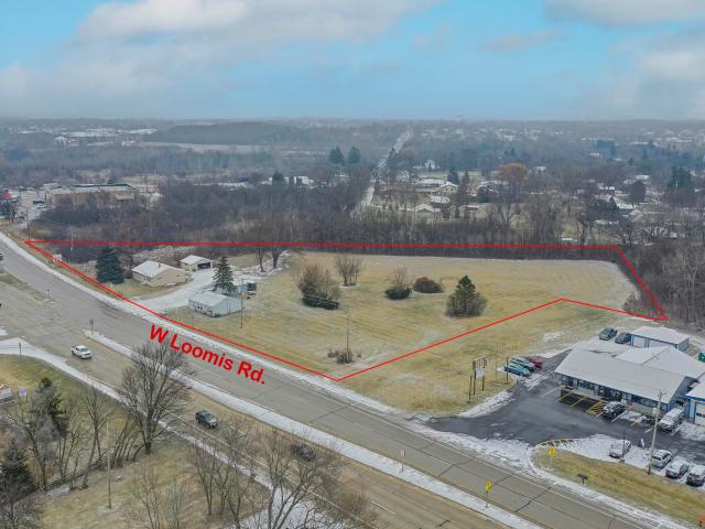 10049 W Loomis Rd, Unit 10057, Franklin, WI 53132 | MLS #1918
