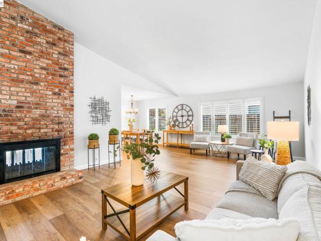 10049 El Dorado Dr