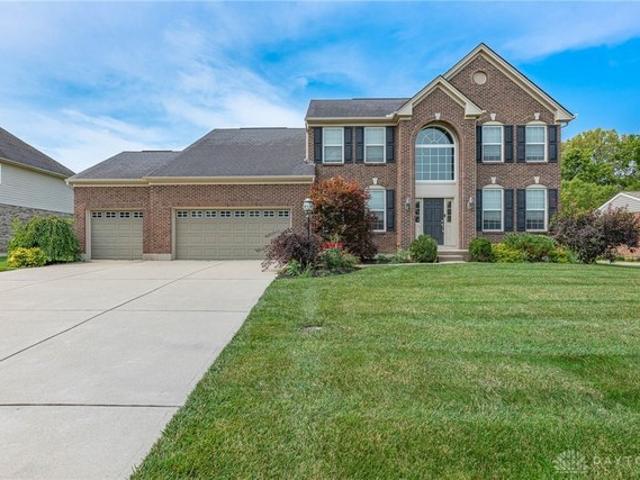 10049 Meadow Woods Ln, Washington Township, OH 45458