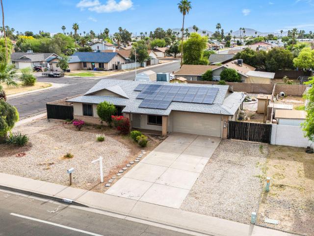 10049 N 47th Ave, Glendale, AZ 85302 | MLS #7017 | Compass