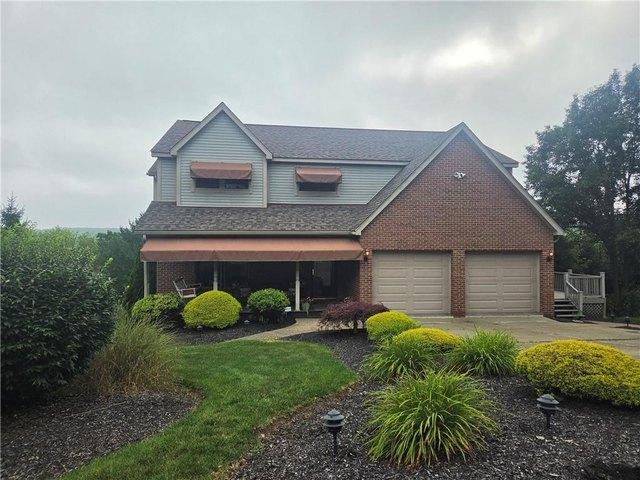 1004 Maple Ct, New Kensington, PA 15068