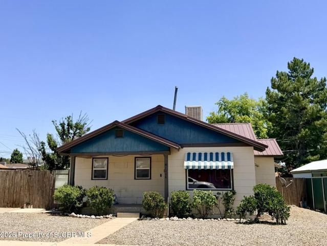 1004 N Loma Linda Ave, Farmington, NM 87401
