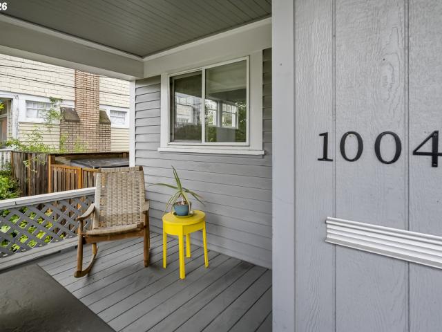 1004 NE 31ST AVE