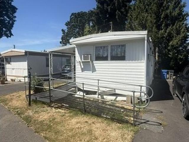 1004 NE 72nd St Unit 52, Vancouver, WA 98665