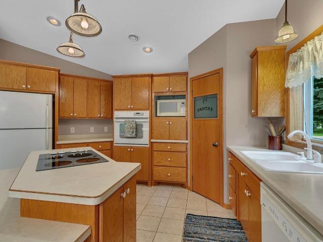1004 Oak Pond Drive