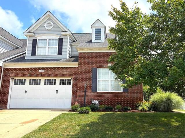 1004 Oats Dr, La Plata, MD 20646
