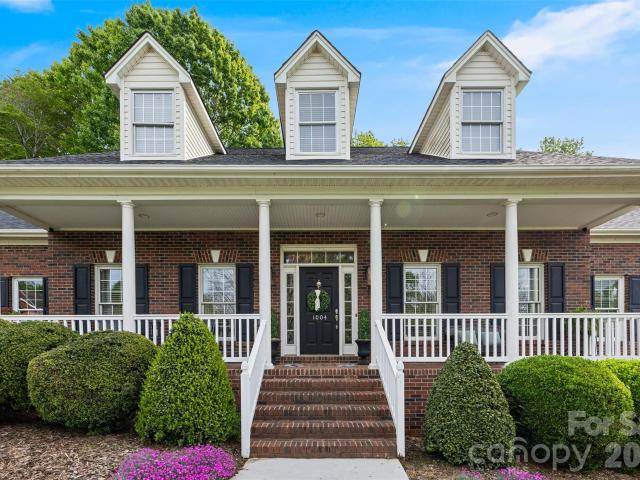 1004 Ashley Pl, Belmont, NC 28012 | MLS #4368 | Compass