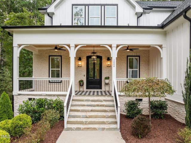 1004 Browning Place