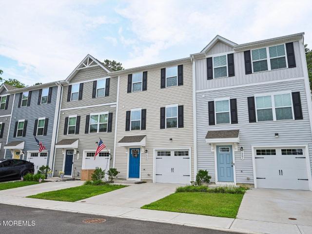 1004 Cyprus Court Unit 1004