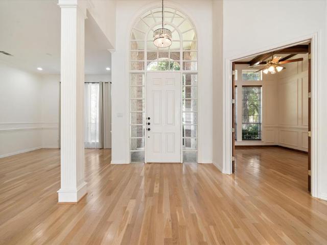 1004 Chimney Hill Trail