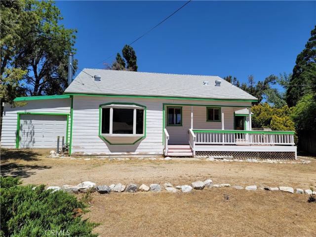 1004 Coldwater Dr, Frazier Park, CA 93225 | MLS #SR26036 | Compass