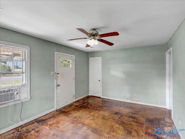 1004 Crestline Road NW