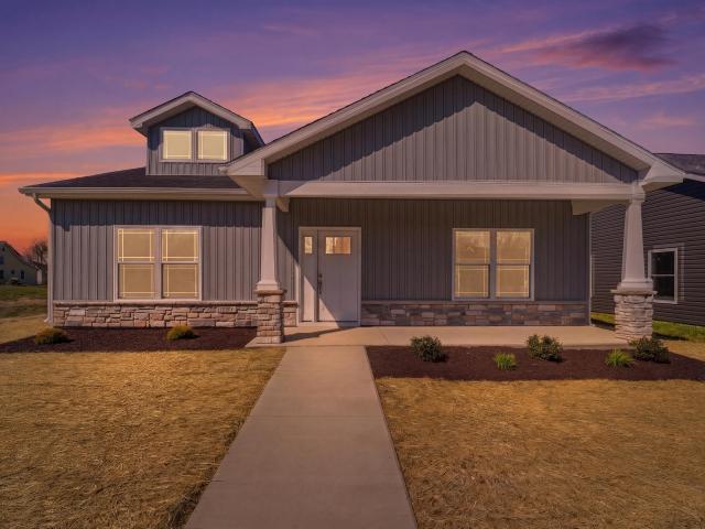 1004 E South St, Frankfort, IN 46041 | MLS #202612 | Compass