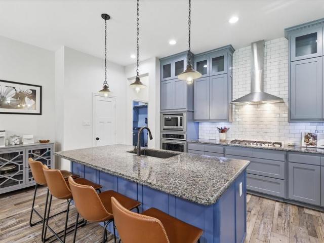 1004 Forest Hill Drive