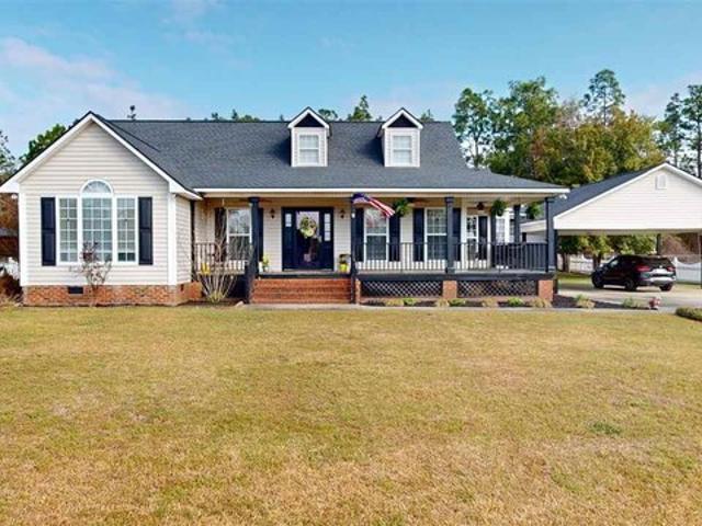 1004 Fox Hollow Dr, Hartsville, SC 29550