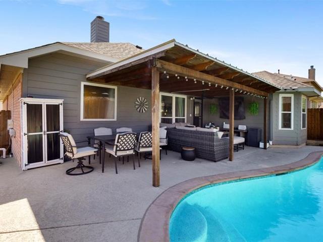 1004 Grand National Blvd, Fort Worth, TX 76179