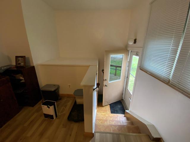 1004 Hemlock Avenue