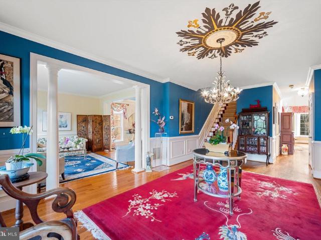 1004 Heth Place