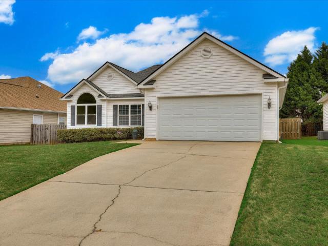 1004 Leigh Lake Road