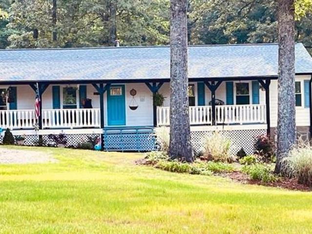 1004 Rhine Rd SE, Canton, GA 30184