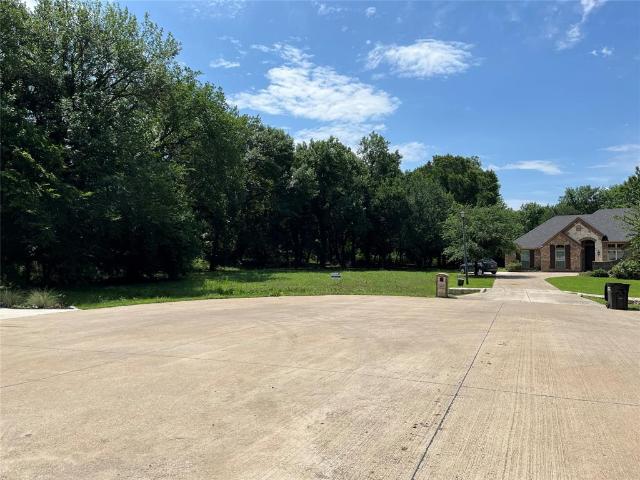 1004 Royal Lytham Ct, Grand Prairie, TX 75104 | MLS #20841