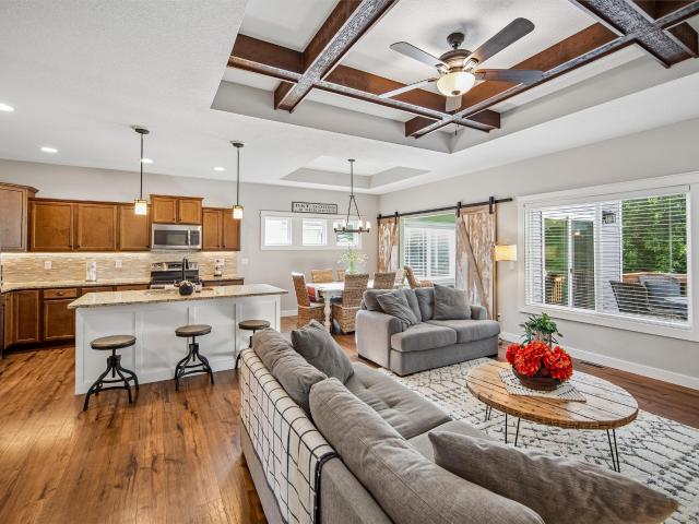 1004 SW 5th Court