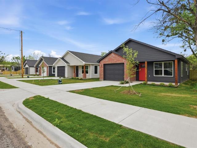 1004 S 1st St, Sherman, TX 75090 | MLS #21222
