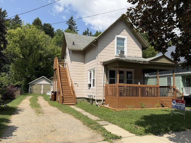 1004 S Jackson St, Jackson, MI 49203