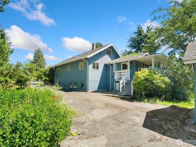 1004 th Ave SW, Seattle, WA 98146