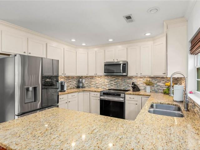1004 Timberpeg Court